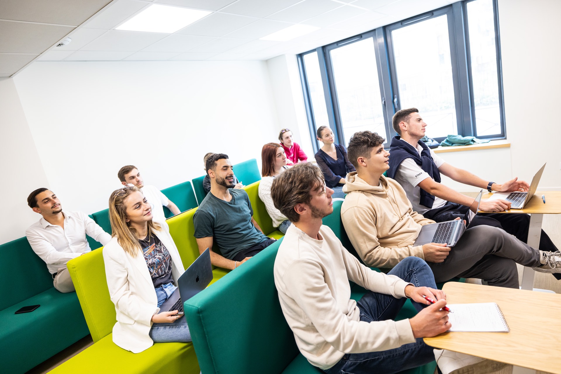 Salle de conférence 3 2023 - Campus Saint Marc